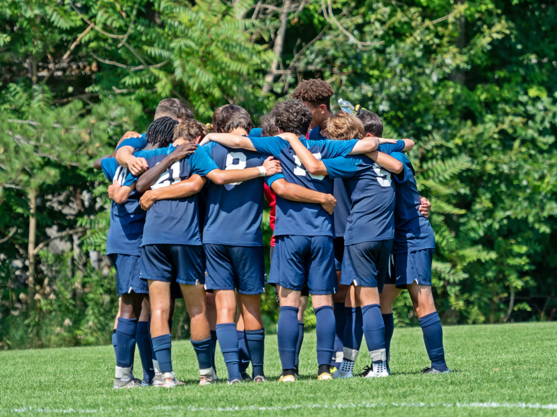 Mona Shores soccer team, featuring a lot of new faces, battles Jenison ...