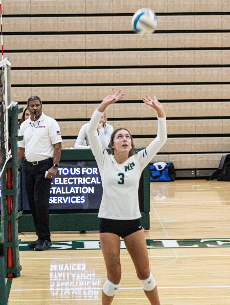 Reeths-Puffer volleyball squad opens the O-K Green season with ...