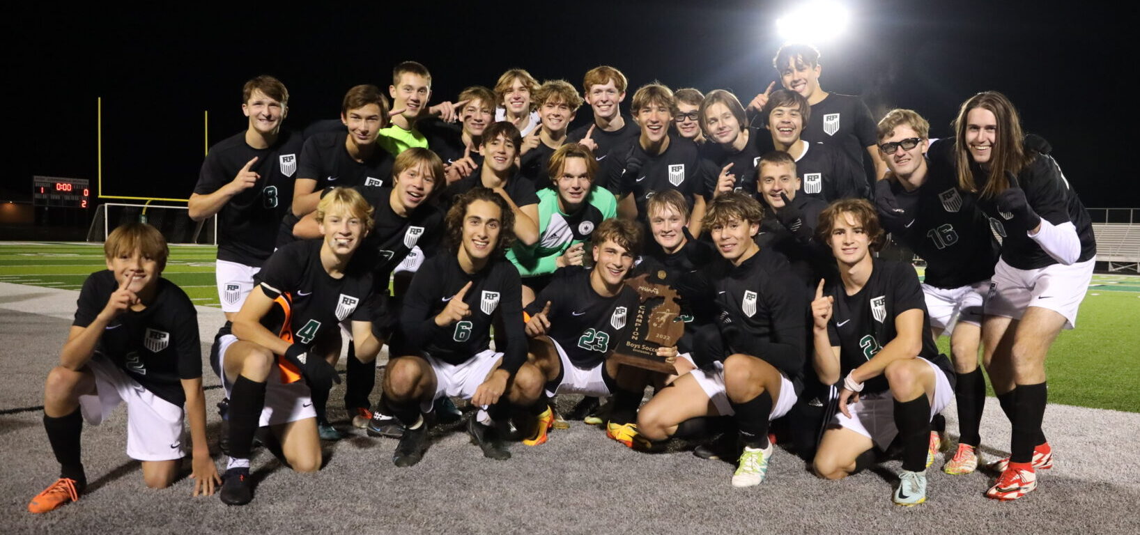 Reeths-Puffer soccer team completes three-game shutout sweep with a 1-0 ...