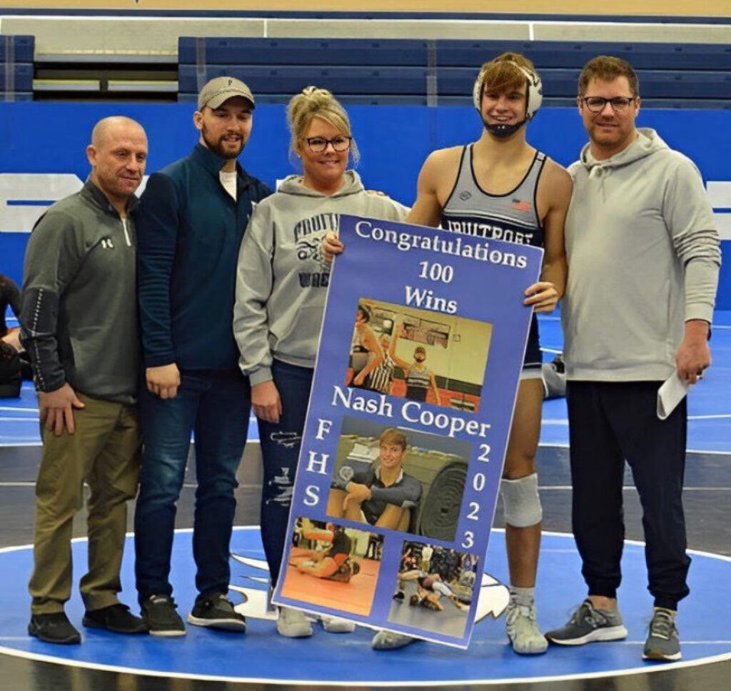 Fruitport wrestlers Nash and Roan Cooper: Twins who have pushed each ...
