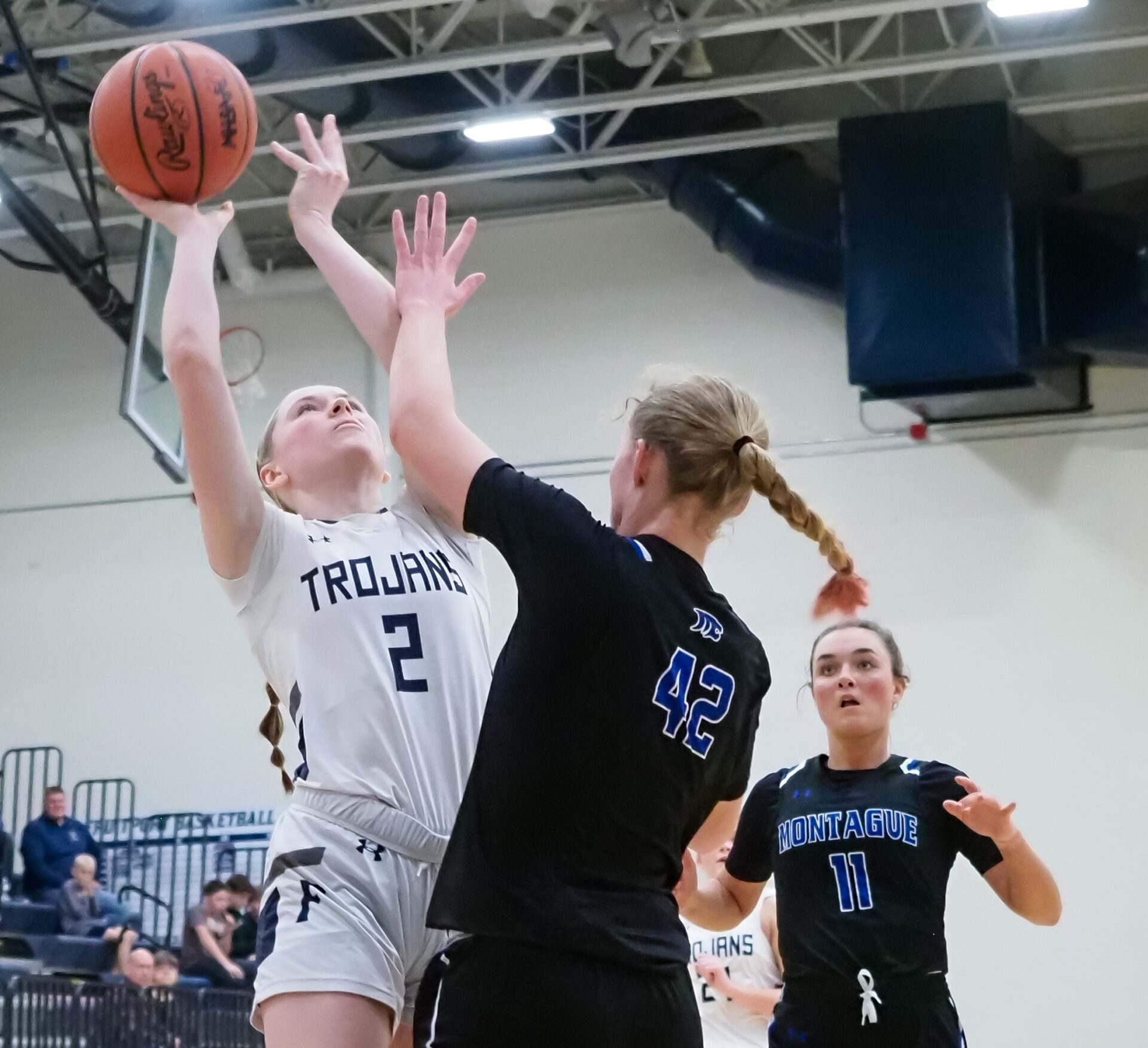 Suddenly hot Fruitport girls basketball team dispenses with Montague ...